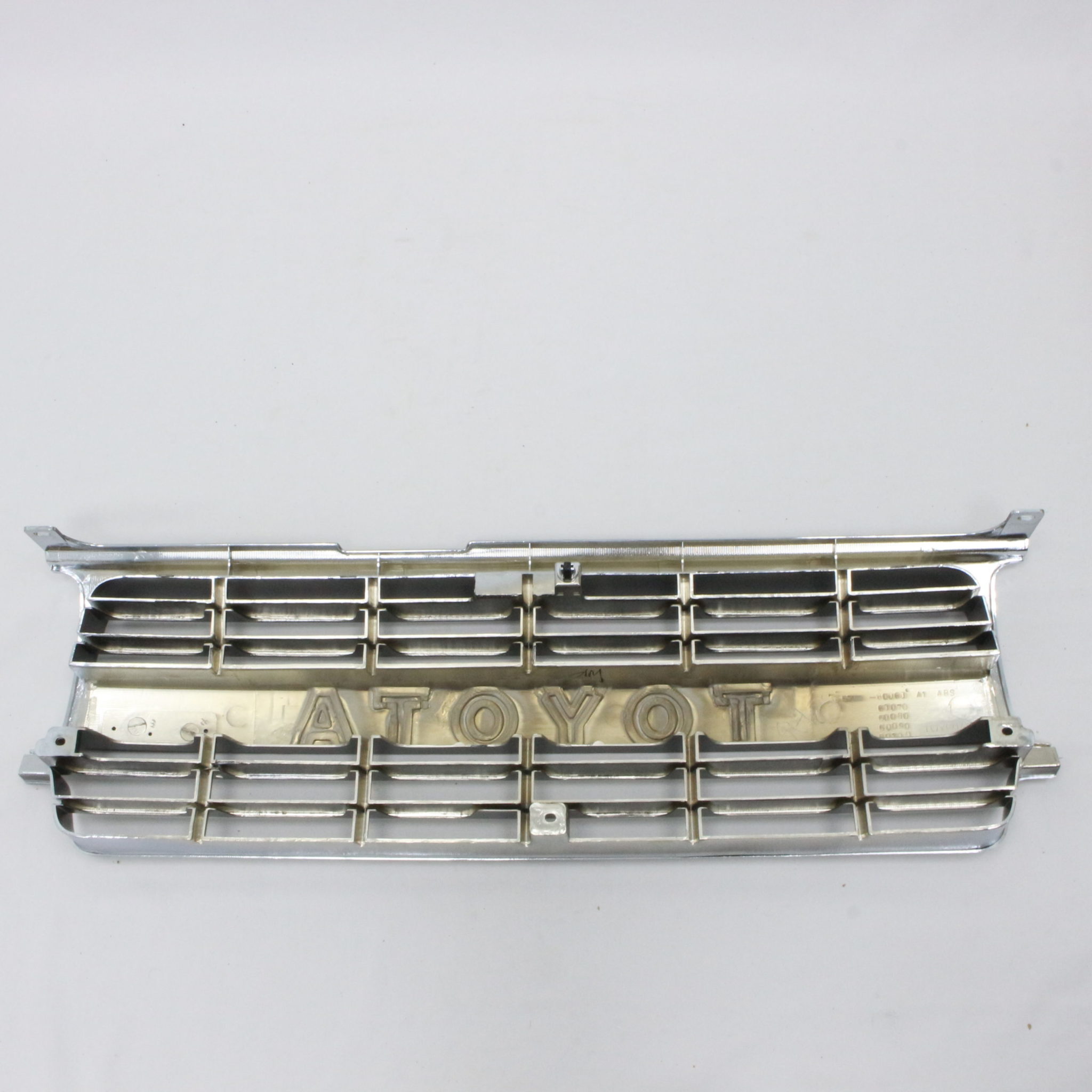 Toyota Land Cruiser FJ40 FJ45 BJ40 BJ45 Front Radiator Grille 53111 ...